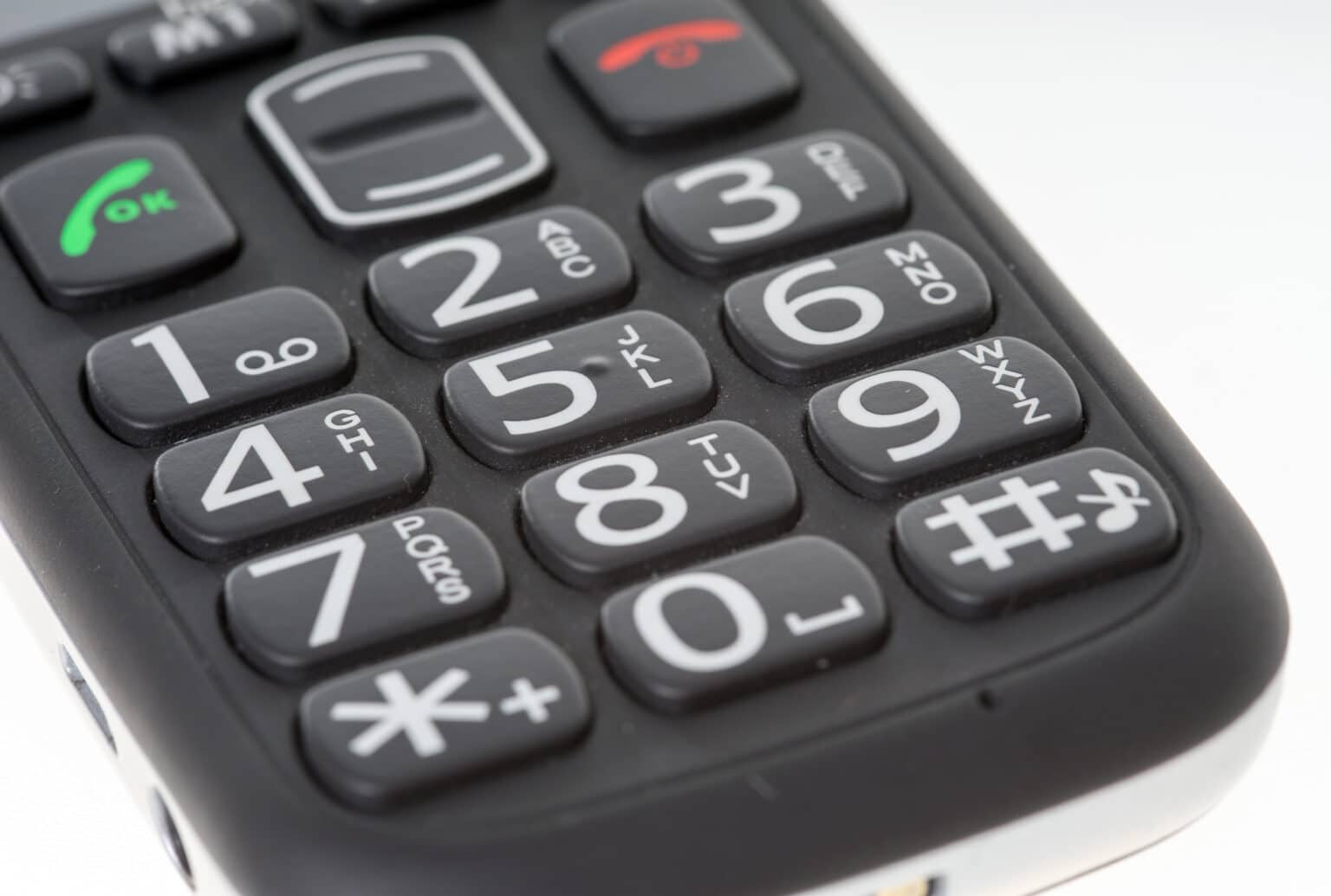 Téléphone Portable Grosses Touches pour les seniors : Avantages et ...